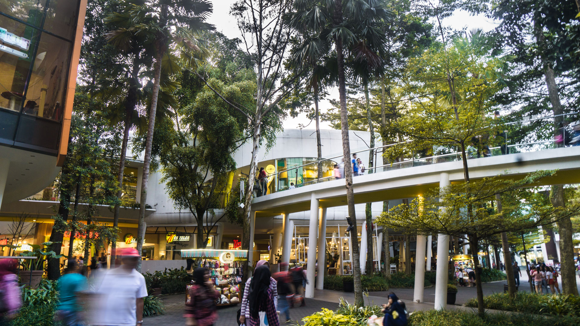 Gallery – Cihampelas Walk